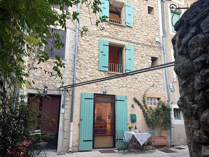 La Maison Des Trois Chapons - Buis Les Baronnies - Buis-les-Baronnies