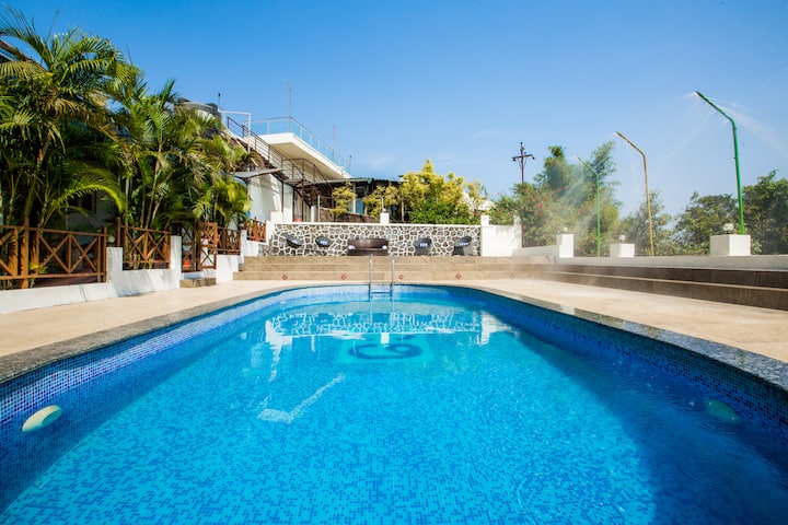 3bed Swiss Villa With Pool - Lonavala