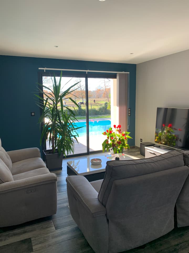 Villa Tout Confort Avec Piscine - Mimizan-Plage