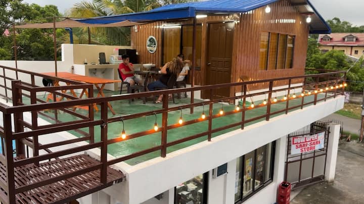 Family / Barkada Room With Pool - San Rafael