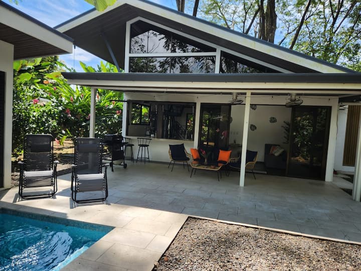 Casa Clara - 10 Minute Walk To The Beach - Puntarenas