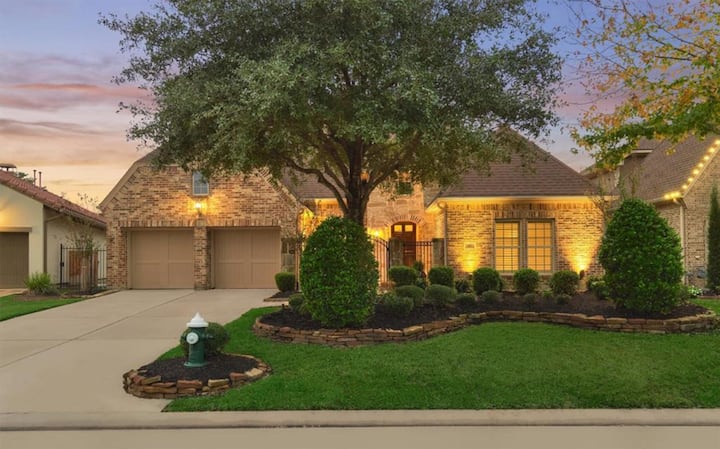 Luxurious & Cozy! - The Woodlands, TX