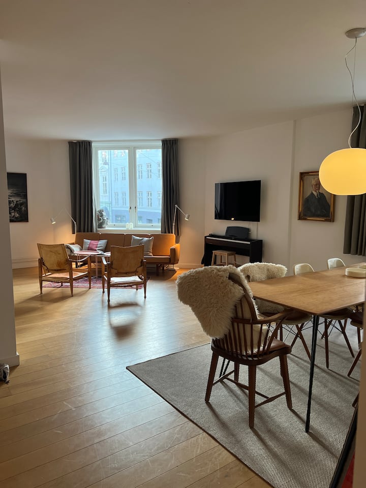 Central, Modern, 3 Bedroom Next To The Castle. - Copenhague