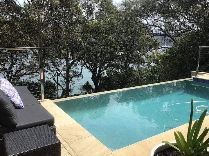 Best Of Both Worlds - Sydney