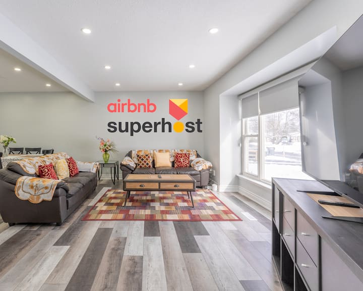 Peaceful | Cozy | Huge Backyard | Family Escape - Wet 'n' Wild Toronto