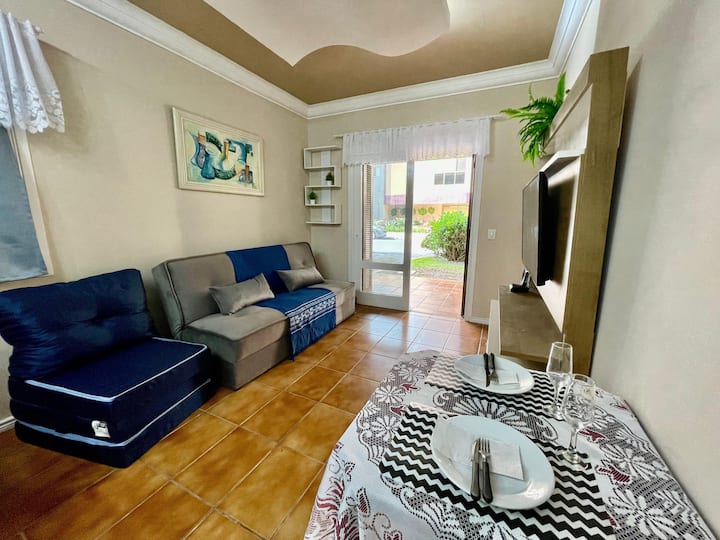 Apartamento  4 Pessoas,  Lado  Praça  Farol  E Mar - Capão da Canoa