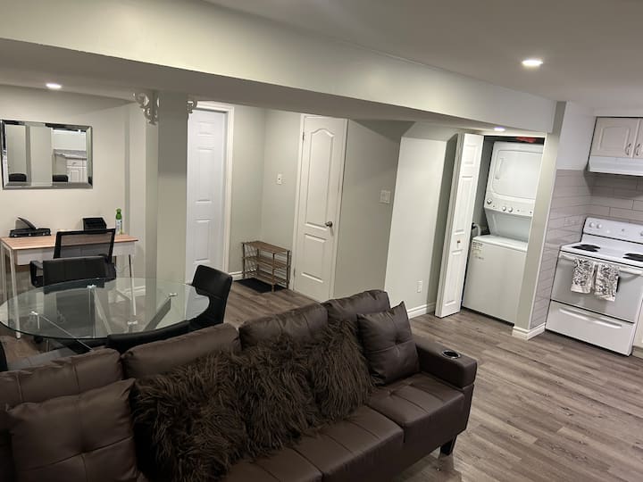 Cozy 1 Bedroom Basement Apartment! - Brampton