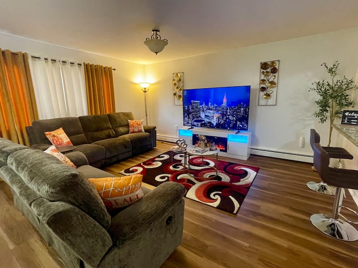 Bird's Nest- A Warm & Cozy Home - West New York, NJ
