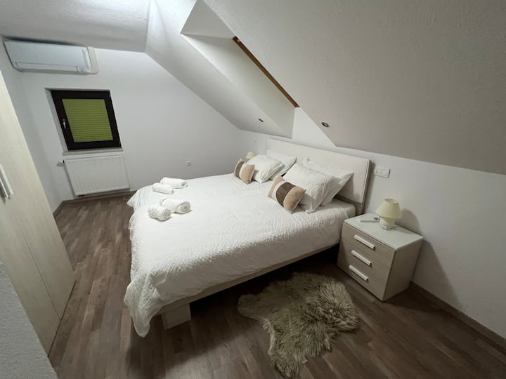 Luxury House Ledine - Idria