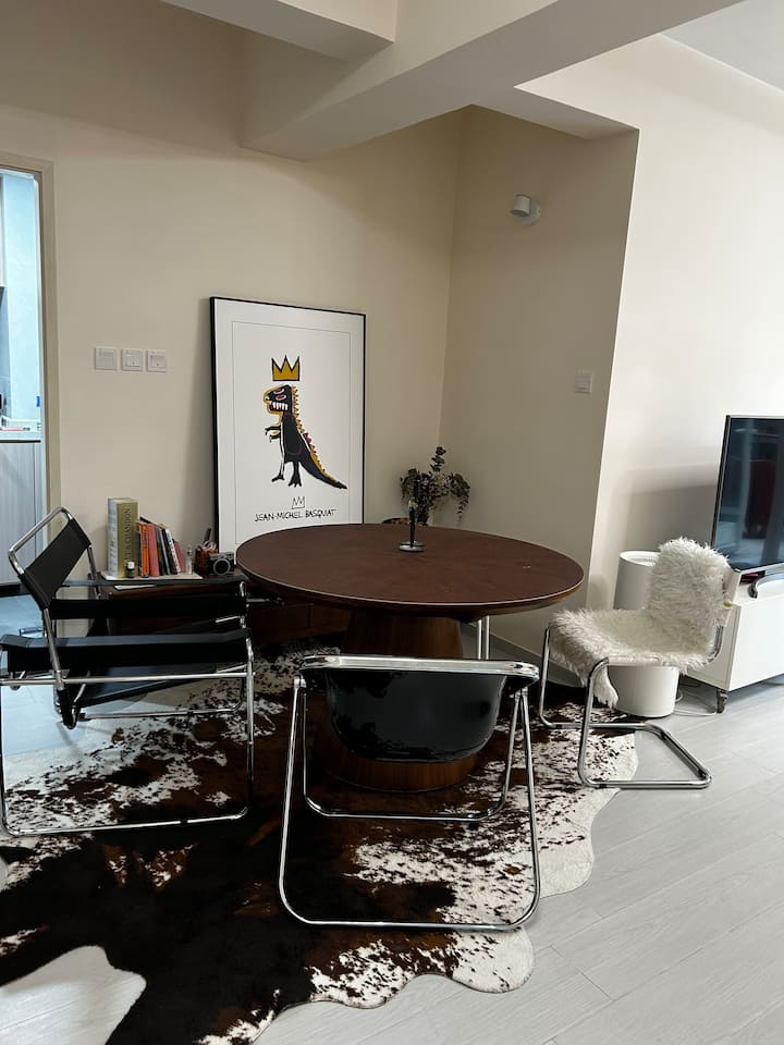 Spacious Terrasse Apartment - Hong Kong