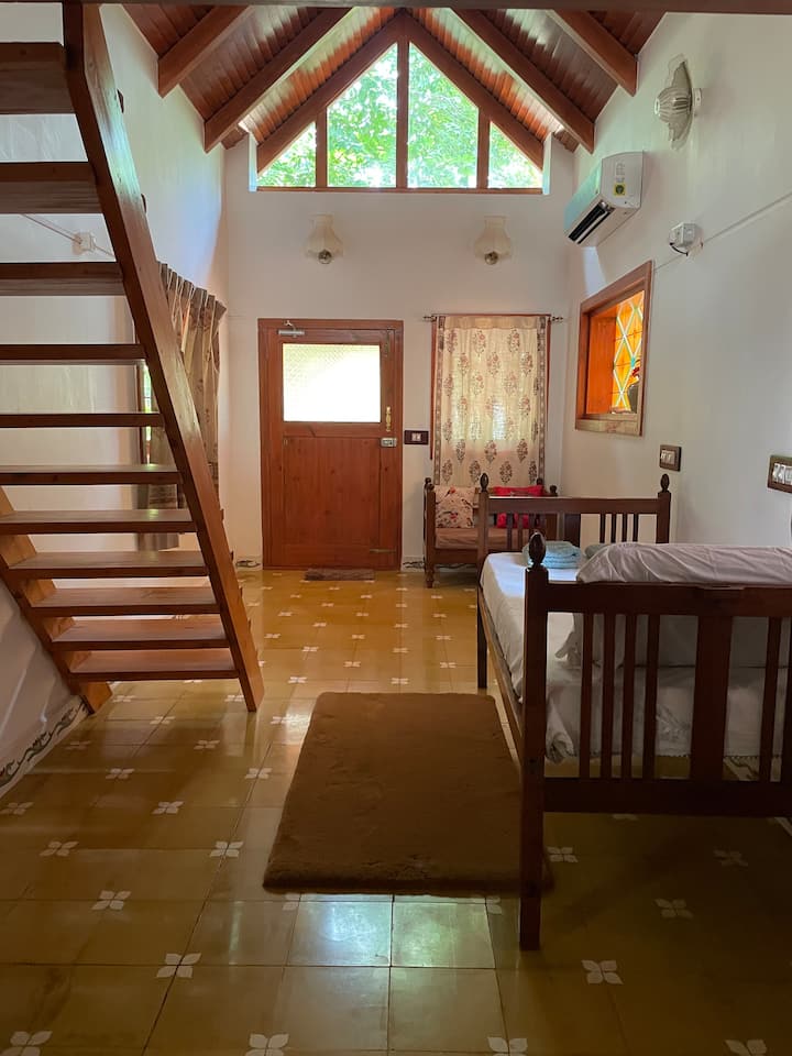 Pine Villa ~ Romantic Studio - Pondicherry