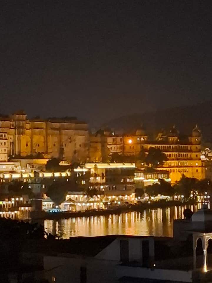 Lakeside Haven ( Shikhar ) - Udaipur