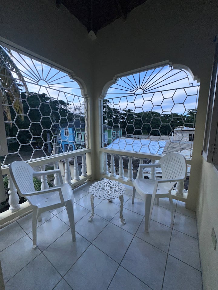 Fern Nest Studios - Ocho Rios