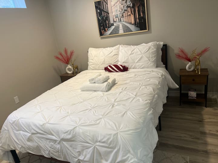 Your Home @The Falls - Niagara Falls