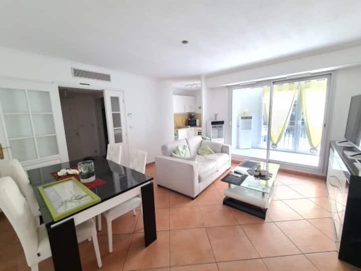 Appartement T2 - ibis Hyeres Centre