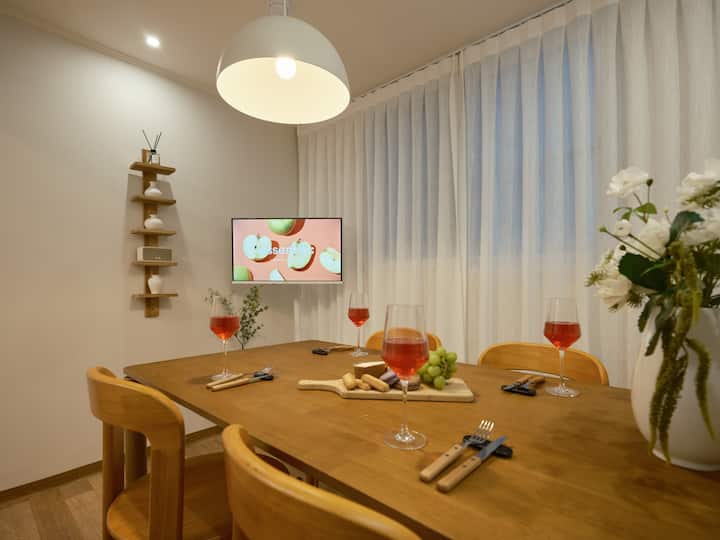 합법숙소/지하철8분/안전한/깨끗한/잠실/kspo Dome/을지로/명동/광화문/낙산공원/성수 - Seoul