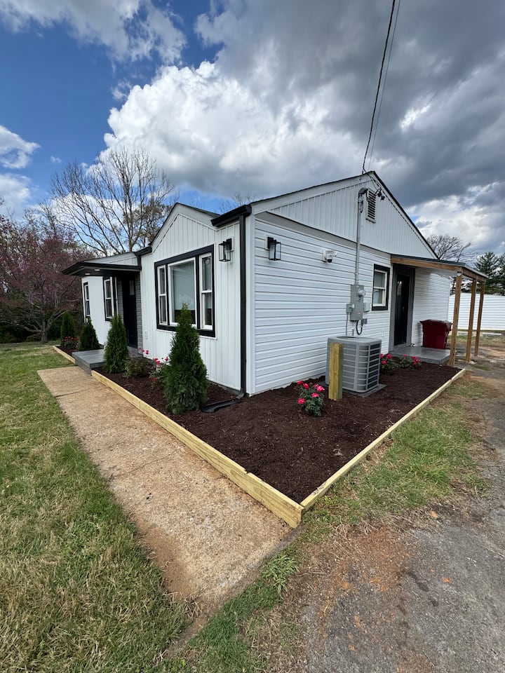 Best Location In The Tri-cities - Johnson City, TN