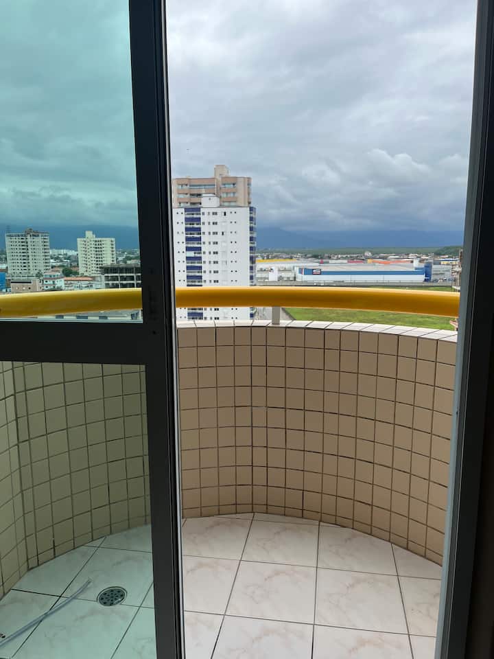 Apto (50 Metros Da Praia) ÓTima Localização! - Praia Grande