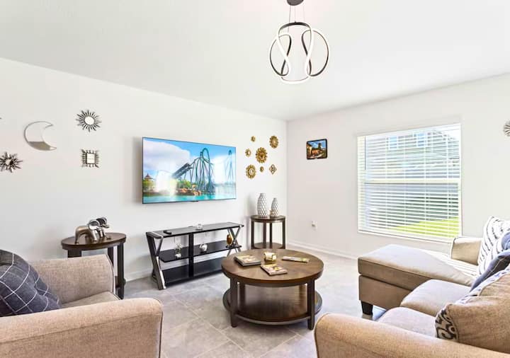 Casa Turner · Family Getaway 8 Min To Legoland - Winter Haven, FL