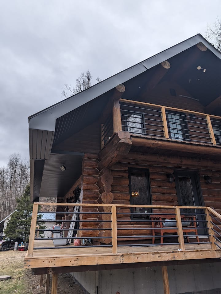 Log House - Gatineau