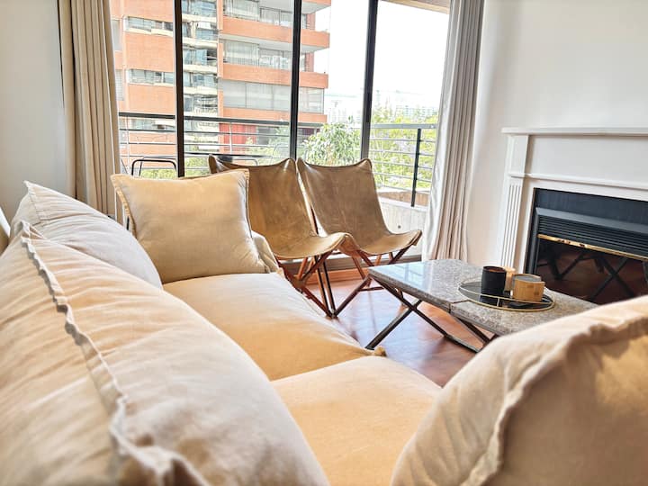 Estilo Y Confort En Las Condes - Las Condes
