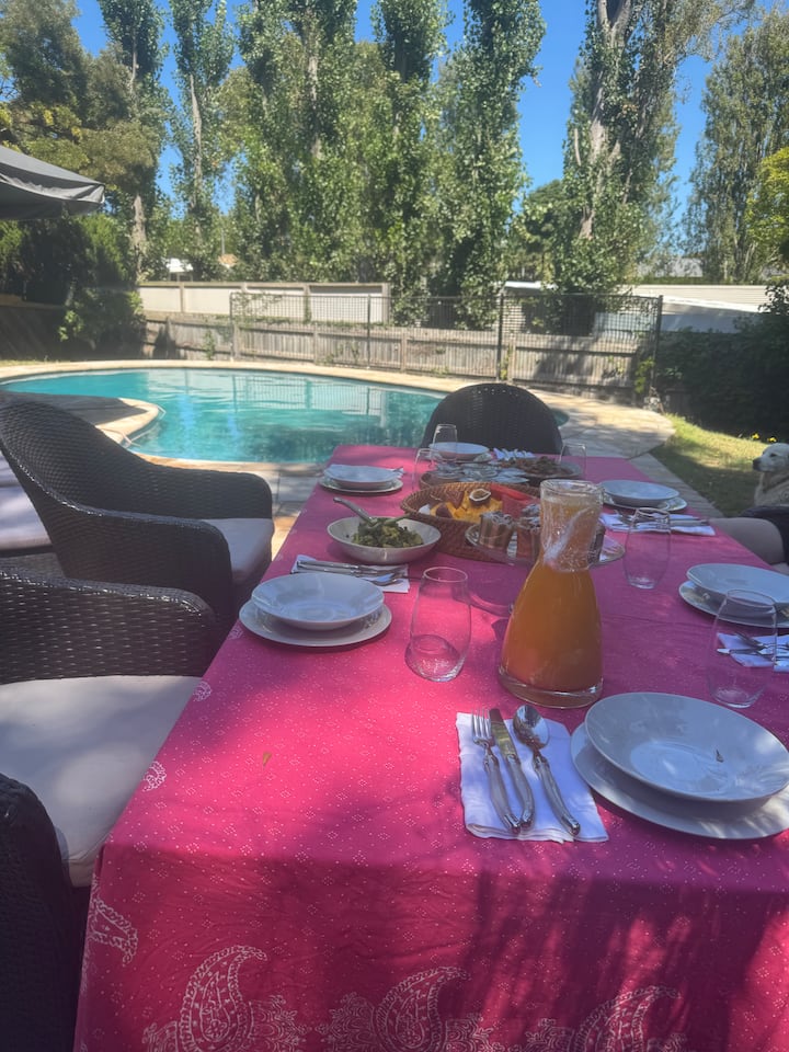 3944 Portsea
Best Location
2 Bedroom
With Pool - Queenscliff