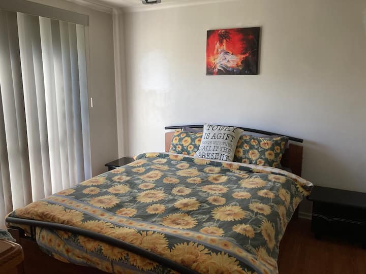 Ready To Go - Melbourne