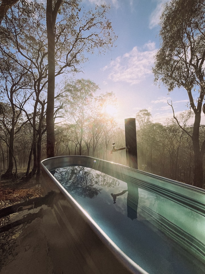 Tiny Home W/ Hot Tub (Fire) & Stargazing - Panton Hill