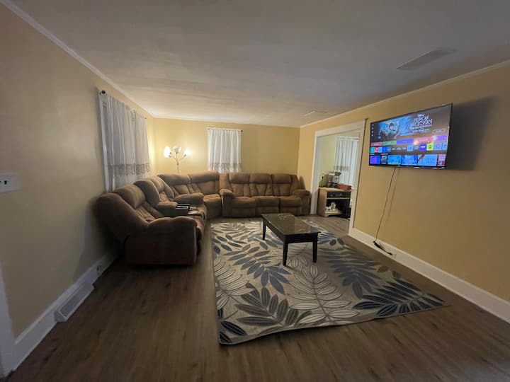 A Small Cozy House, Perfect For A Small Family. - Newark, DE