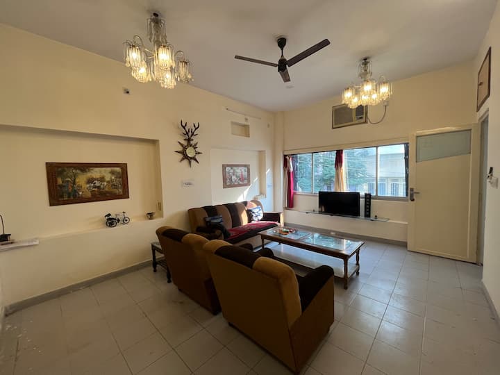 Independent 3 Bedroom Duplex W/ Terrace At Chetak - 우다이푸르