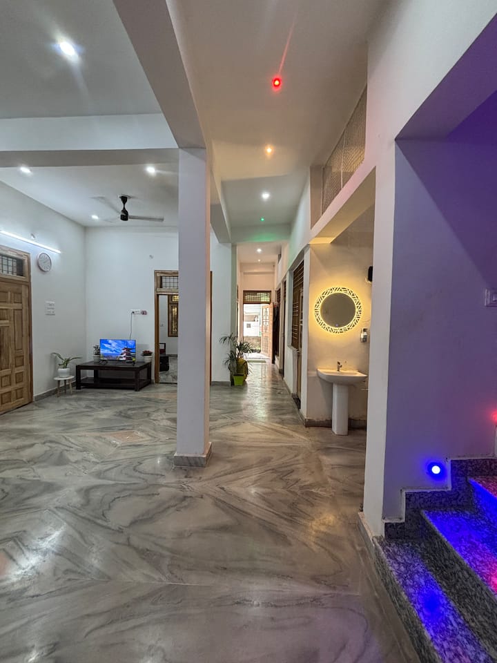 Home In Prayagraj - Prayagraj
