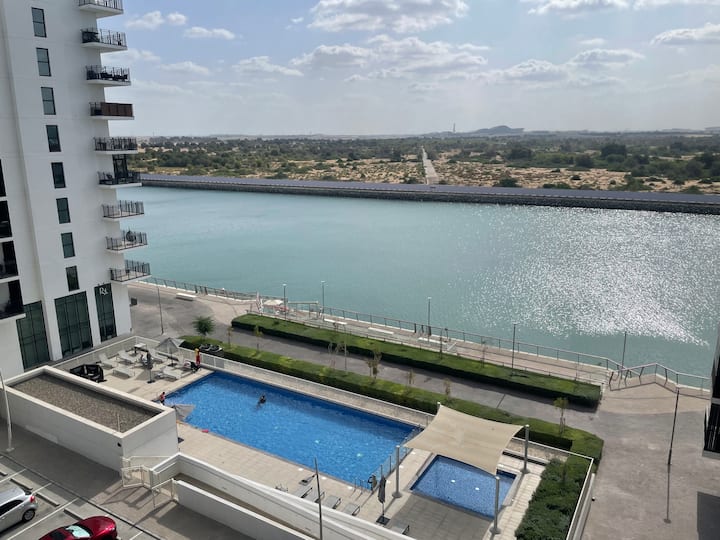 Charming Place In Yas Island (Feel Home) - 