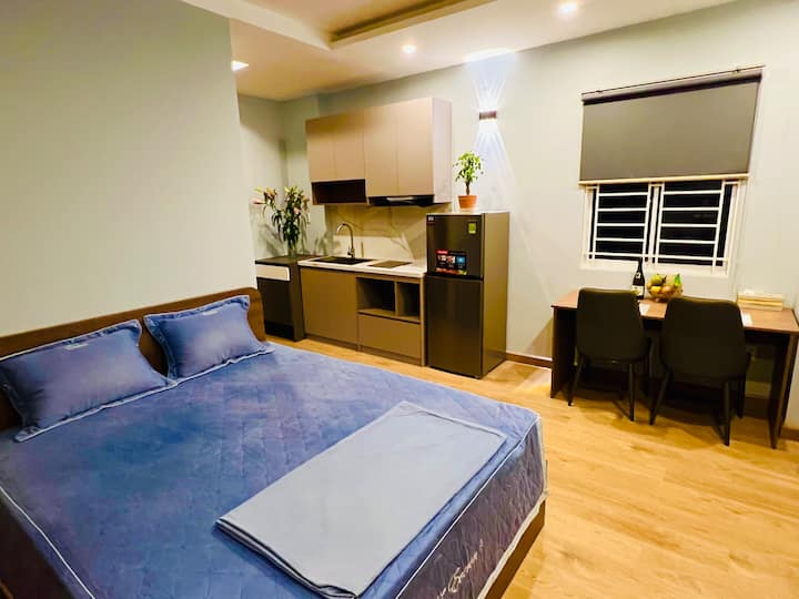 Căn Hộ Hiện đạI Gần Sân Bay Tsn, E-mart (R202-blt) - Ho Chi Minh City
