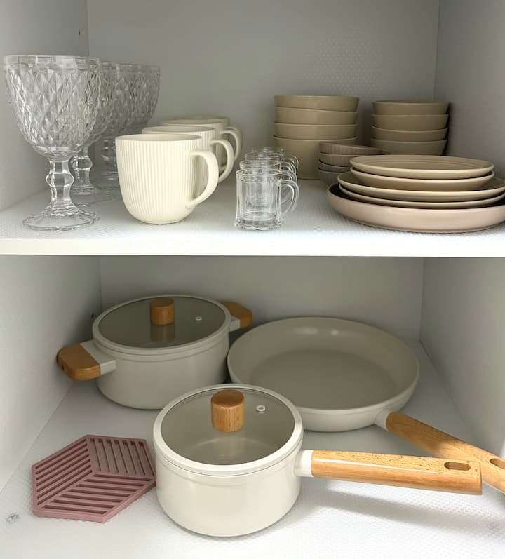 Sale/2룸3베드/짐보관/빔프로젝트/지하철3분/편의점30초/망원/홍대/합정/월드컵경기장 - Seoul