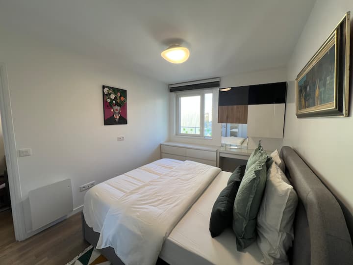 La Défense Courbevoie Flat - Courbevoie