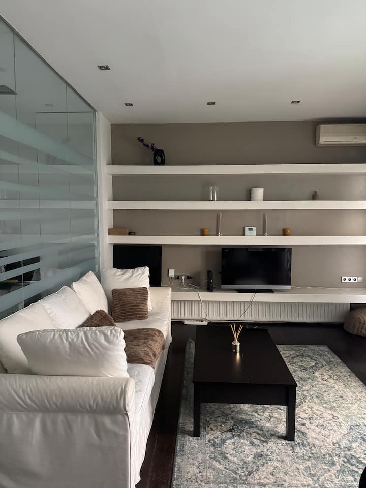 Modern Flat In Center Of Madrid - Madrid