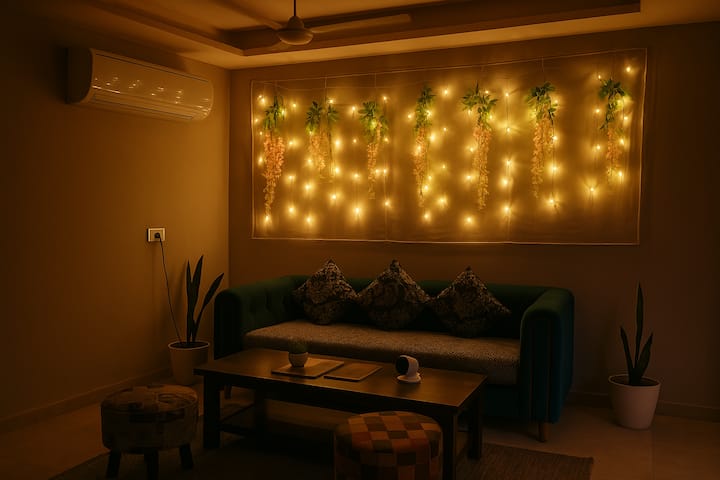 Trippy Homezz | Smoke House - Delhi, India