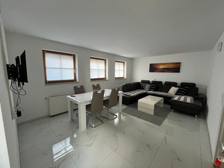 Linas Ferienwohnung
In Windhagen - Bad Honnef