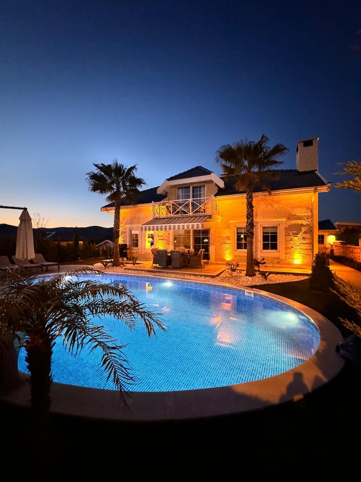 Villa Ladybug Hayal Gibi Tatil - Foça