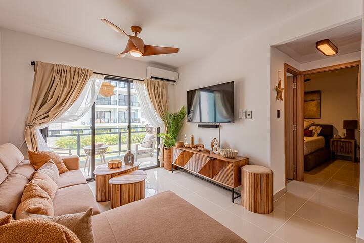 Palm Vibe Condo | Downtown Punta Cana - Punta Cana