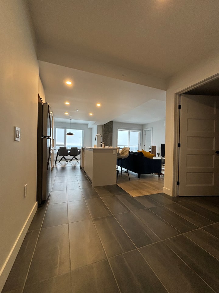 Luxueux 4 1/2 12e éTage - Quebec City