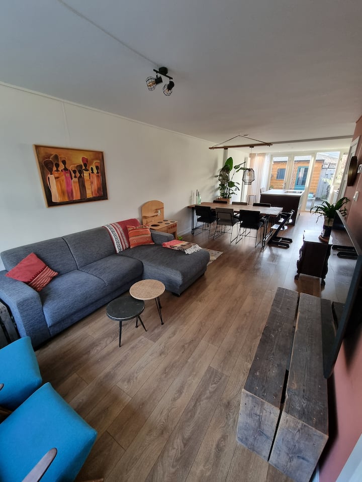 Gehele Woning In Leiden - ライデン