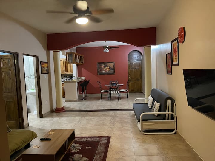 Jamaica Vybz ~ Secured & Spacious 1 B/r @ Le Quad - 킹스톤