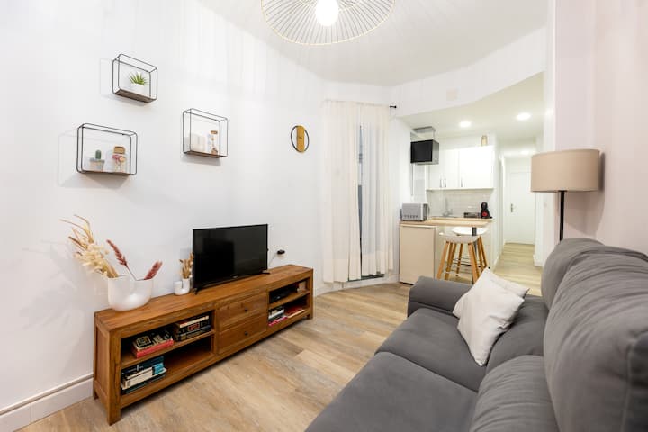 El Patio Del Arquitecto - Free Parking - Granada, España