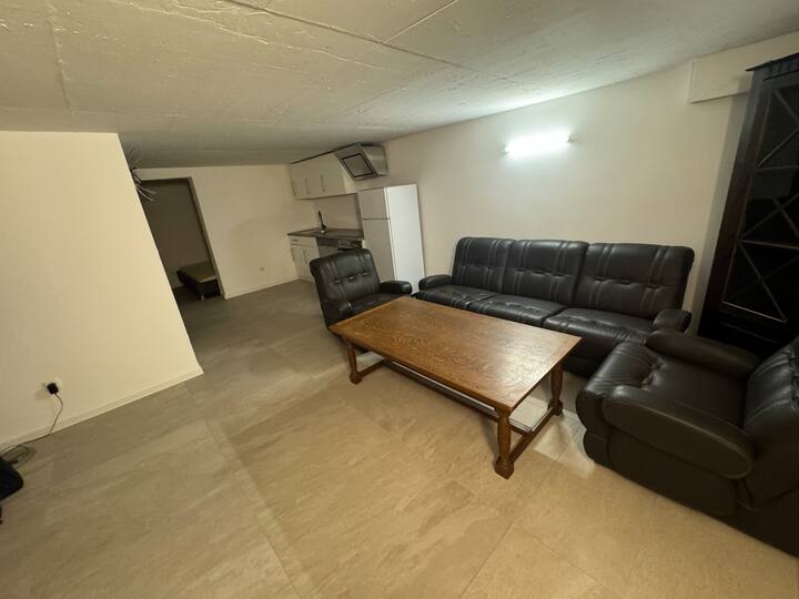 Monteur/ Handwerkerwohnung - Seeheim-Jugenheim