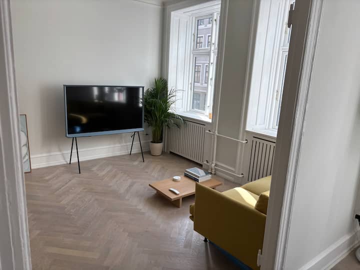 Minimalist Vesterbro Apartment - Copenhagen