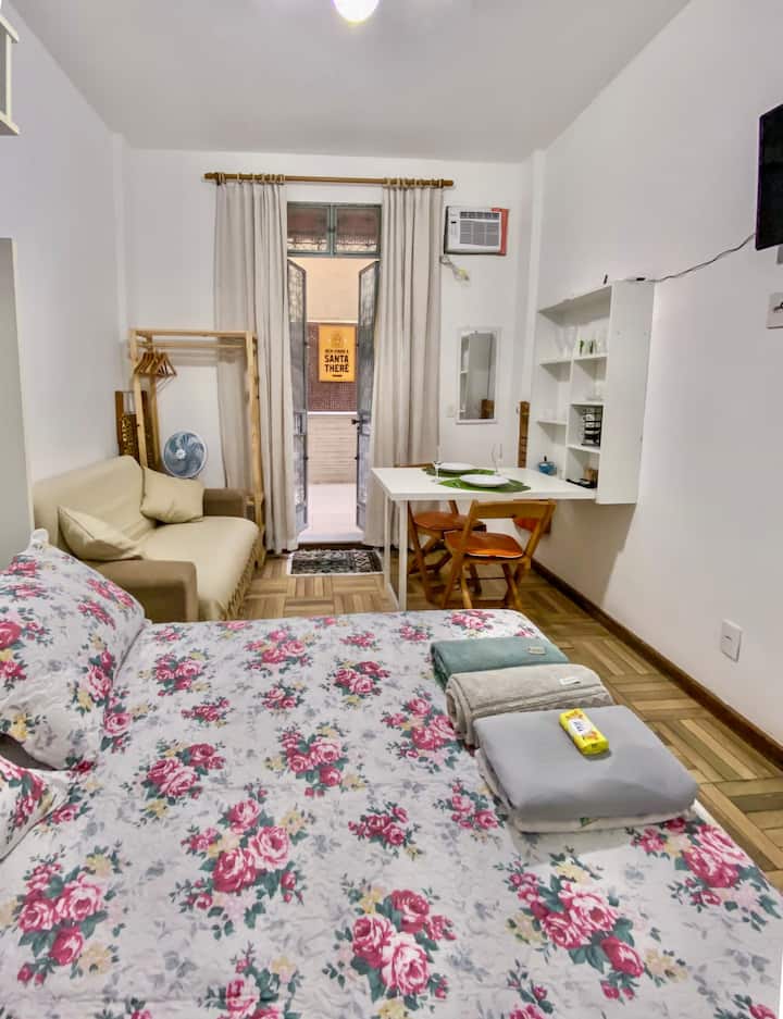 Estúdio Charmoso No Coração De Santa Teresa! - Rio de Janeiro