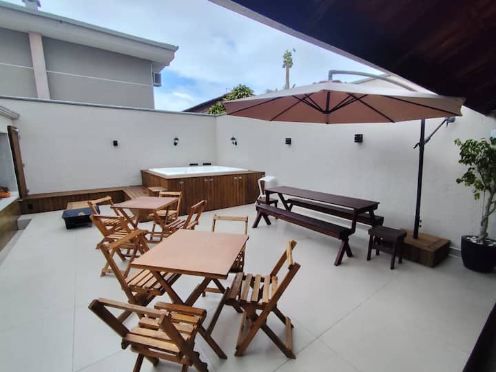 400m Do Mar - Com Jacuzzi P/ 7 Pessoas E Aquecida. - Matinhos