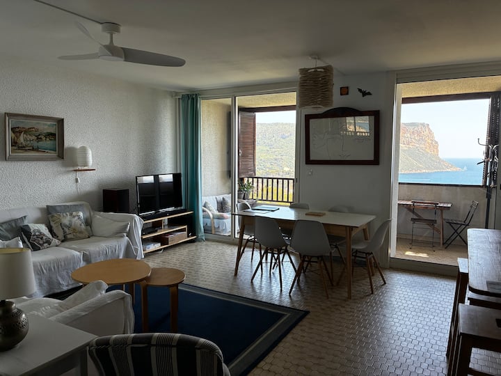 Espléndida Vista Del Mar Y Cap Canaille, Piscina, Tenis, Hermosa Residencia. - Cassis