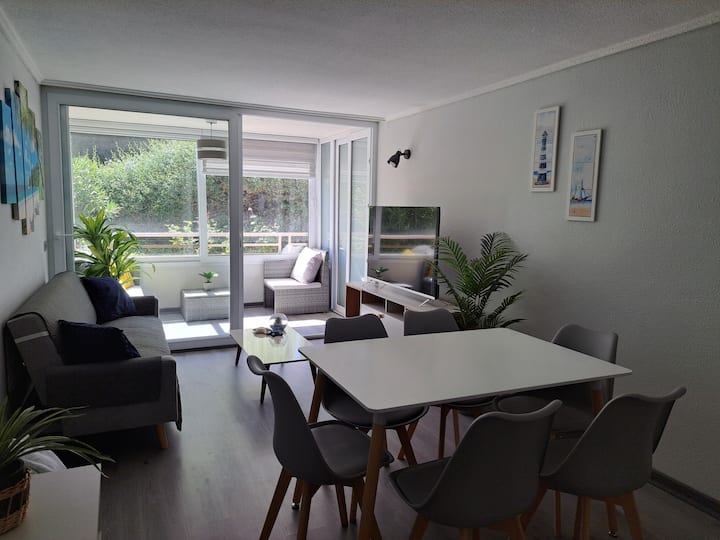 Amplio, Moderno Y Cómodo Depto. En Zona Tranquila - Viña del Mar